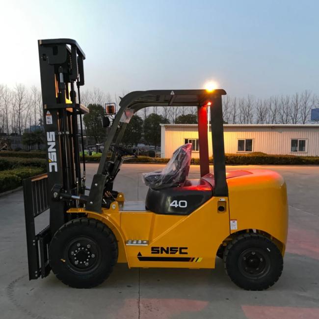 Fd40 4ton Diesel Forklift Container Forklift Machine Price