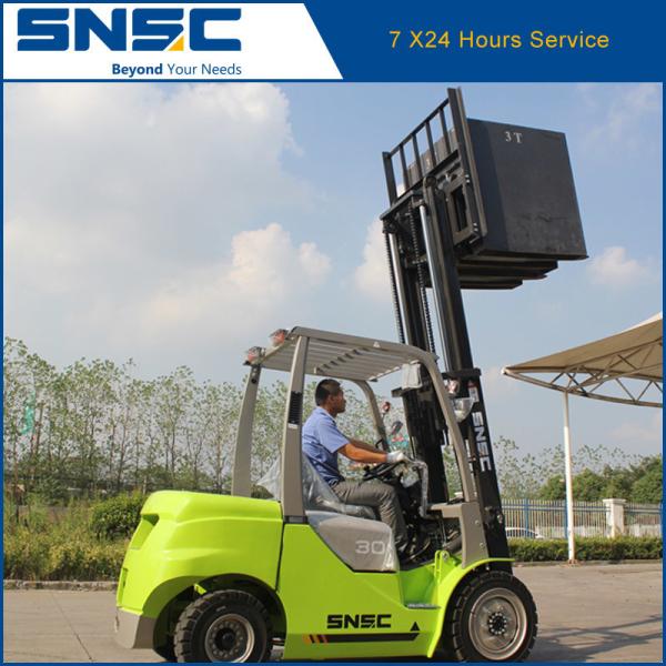 Quality FD30 Snsc Diesel Forklift with Adjustable Cab Location 3 Ton Forklift for sale