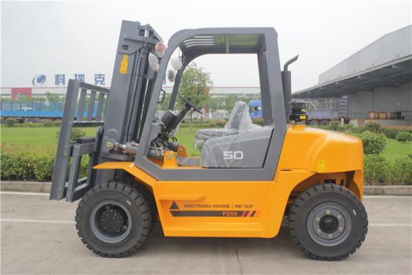 Quality Japan Isuzu Engine or Xc6110 Engine Snsc 5 Ton Diesel Forklift for Customized for sale