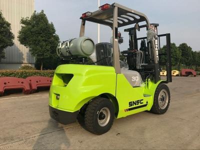 China Posicionamiento de la cabina ajustable 1.5t 2t 2.5t 3t 3.5t GPL Gasolina de carretilla elevadora en alta demanda en venta