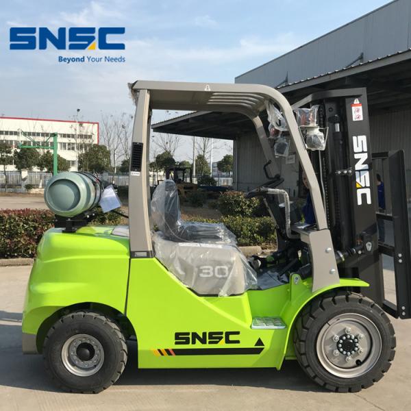 Quality 3-7m Lifting Height 2-3.5ton Gas Montacargas Forklift with Imported Nissan K25 for sale
