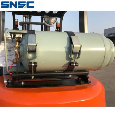 China Waterdicht hoofdbeveiliging FL20 LPG Gasoline 2 ton vorkheftruck met Nissan K25 motor Te koop