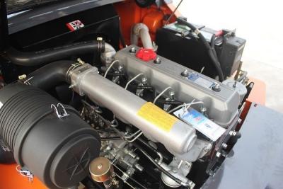 Cina 1T-5T Capacità di carico Autocarro a forchetta a combustione ordinaria con cambio laterale in vendita