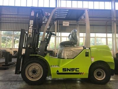 China Load Capacity 1T 5T Snsc Fd35 Montacargas Diesel Folk Lift with Customized Request for sale