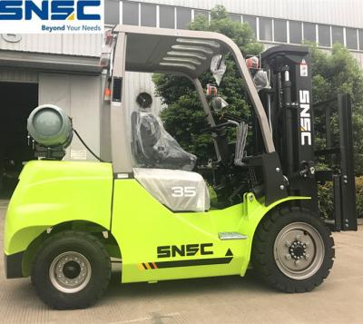 Cina Shimadzu Prodotto in Giappone Pompe idrauliche GPL Benzina Benzina 3 tonnellate Snsc FL30 carrello elevatore in vendita