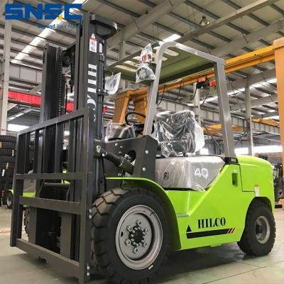 China Elevador de garfos de 4 toneladas com rotador de 360 graus e sistema de transmissão hidráulica automática elétrica à venda