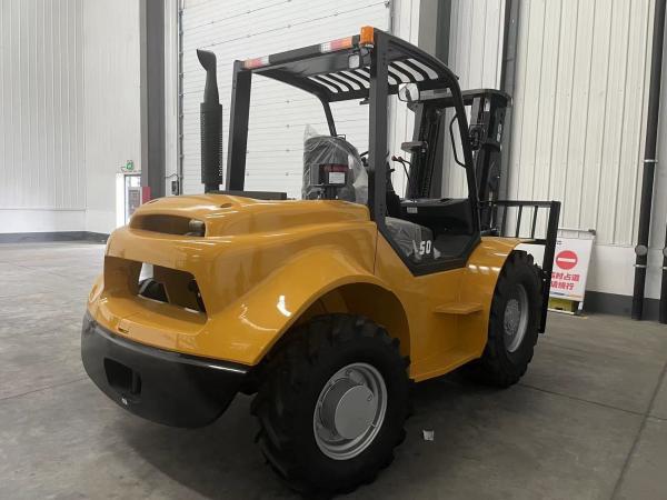 Quality Snsc 3ton 3.5ton 5ton 2WD 4WD Rough Terrain Forklift for Overhead Guard Height for sale