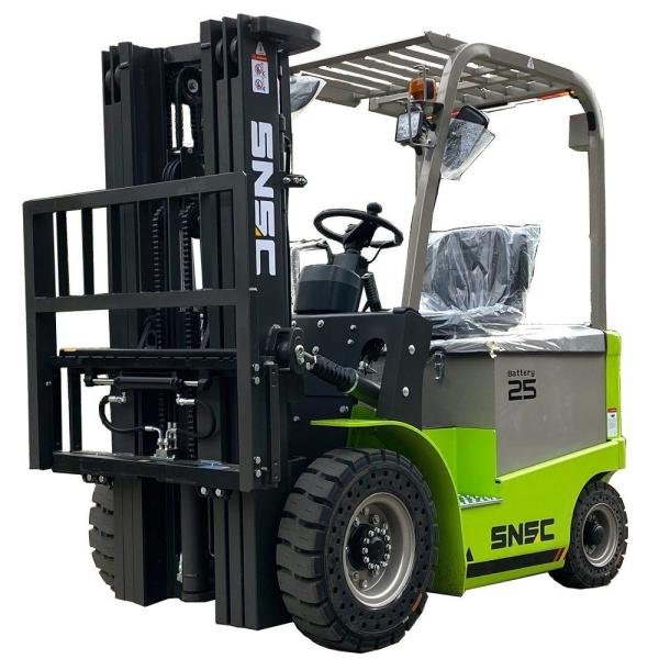 Quality 4 Wheel Electric Forklift Trucks 1.5ton 2ton 2.5ton 3ton 3.5tib Battery With Adjustable Cab Location for sale