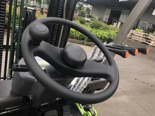 Quality 4 Wheel Electric Forklift Trucks 1.5ton 2ton 2.5ton 3ton 3.5tib Battery With for sale