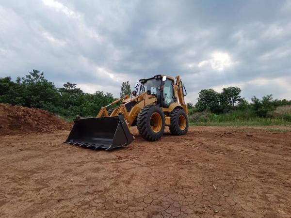 Quality 2.5ton Retroexcavadora Center Pivot Backhoe Loaders with Moving Type Wheel for sale