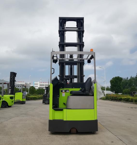 Quality Convenient Monta Cargas Li-ion Battery Electric Reach Truck with Battery Charger for sale