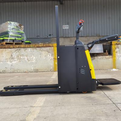 Cina Negozi di abbigliamento Camion elettrico a pallet 2 tonnellate 1638 mm Lunghezza della forchetta Facile da mantenere in vendita