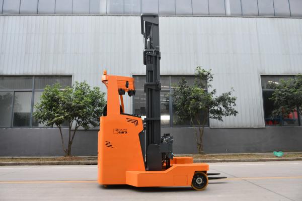 Quality 2900 Kg 4-Directional Electric Battery Operated Reach Truck 3 Ton Multidirection for sale