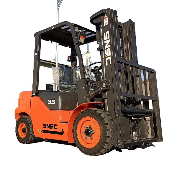 Quality Backhoe Loader FD35 3.5 Ton Rough Terrain Forklift with Japanese Engine and Side for sale