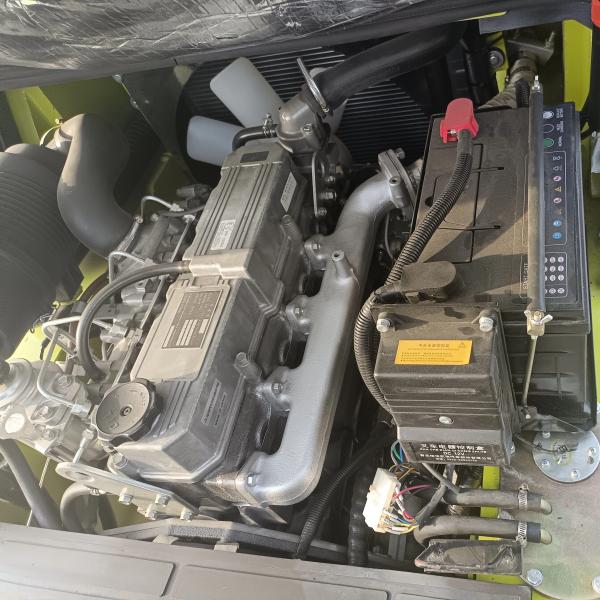 Quality 3.5 Ton 3000kg Triple Mast Diesel Forklift Off Road 4X4 Wheel Loader for Home on for sale