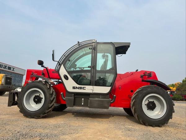 3 Ton Diesel Forklift 7m Small Telehandler Telescopic Handler With USA Cummins EPA T4F Engine With Optional Attachments