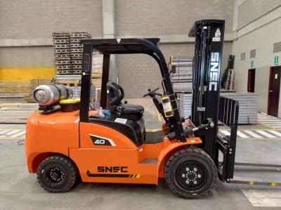 Cina Carretilla Elevadora Gasolina GLP carrello elevatore 4 tonnellate in vendita