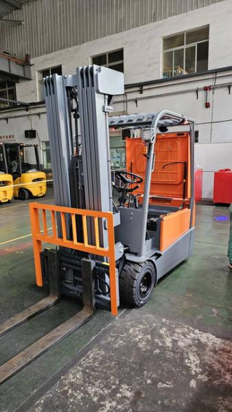 Xilin 3 Wheel Counterbalance Electric Forklift 1500kg 2000kg Three Wheel 3 Pivot