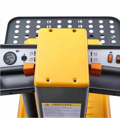 Cina 118 pollici di altezza Mini Elettrico Lion batteria di ordine Picker per magazzino in vendita