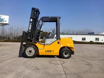 China 3 Ton Diesel Forklift Industrial Lift Truck 3000kg Load Center 500mm Safe Reliable for sale