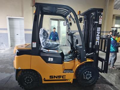 China SNSC 2.5 Ton Diesel Forklift With import engine for sale