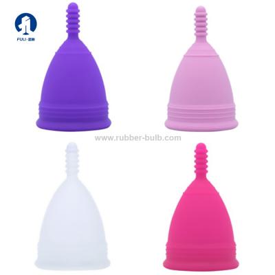Cina Dimensione mestruale S L della tazza 1PC del silicone molle variopinto di sanità per igiene femminile in vendita