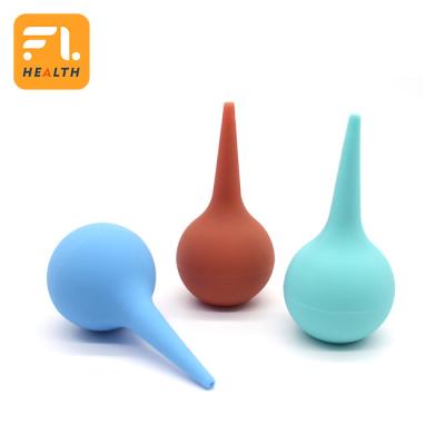 Cina Orecchio molle Syringing, cura dell'orecchio, lampadina di aspirazione dell'orecchio, siringa 25ml/35ml della lampadina dell'OEM di pulizia dell'orecchio del grado medico di Resuable in vendita