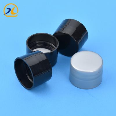 Cina Il coperchio a vite nero dei pp 20mm, non rovescia il coperchio di plastica della bottiglia in vendita