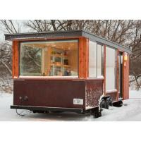 China 20ft 40ft Aluminum Window Flat Pack Container Tiny House On Wheel for sale