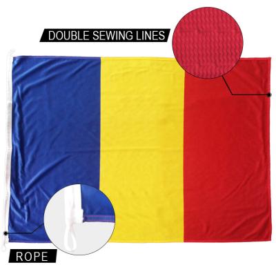中国 3x5' ルーマニア 国旗 ニットポリエステル ロープとループ 室内・屋外専用 販売のため