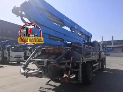 China Caminhão de bomba de concreto flexível e de poupança de energia JIUHE 30 m com chassi HOWO à venda