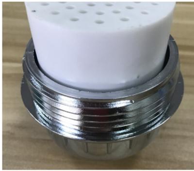 China Chrome Universal 0 Voltage Shower Head Filter With 2 Replace Filters 1/2 Inch for sale
