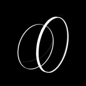 Cina Fogli di quarzo UV ultra sottili rotondi JGS1 con spessore da 0,1 mm a 0,5 mm per la rilevazione della fluorescenza nei progetti di ricerca di laboratorio in vendita