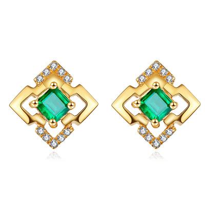 China Square Shaped 18k Gold Jewelry Yellow Gold Emerald Stud Earrings With Diamond Accents for sale