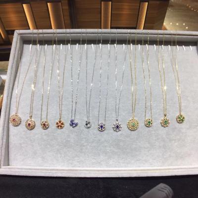 China Collar Ruby de la piedra preciosa del oro de las mujeres/collar de diamantes de la esmeralda/del zafiro en venta