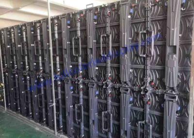 Cina OEM Outdoor Fixed LED Screen 14bit Gray Scale Display Tipo per le esigenze del cliente in vendita