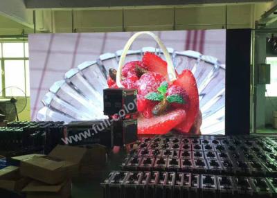 China Leidde de Openlucht Geleide Videomuur van het matrijzenafgietsel 500x500, Hoge Gebogen Helderheid Vertoning Te koop