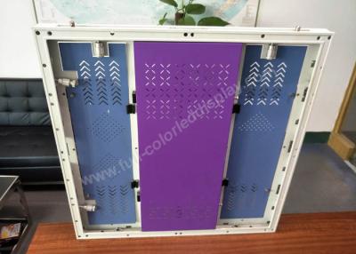 China Exposição de diodo emissor de luz interna da cor completa de SMD3528 P8 com poder de Meanwell do armário do ferro de 640x640mm à venda
