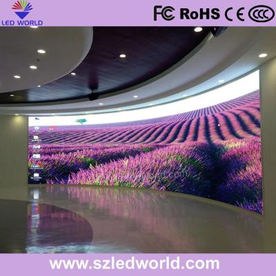 Cina Luminosità 1000-1500 Nits Display LED Montaggio a parete / appeso / piano in piedi in vendita