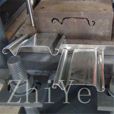 China PLC Controlled Blue Roller Shutter Door Sheet Roll Forming Machine for sale