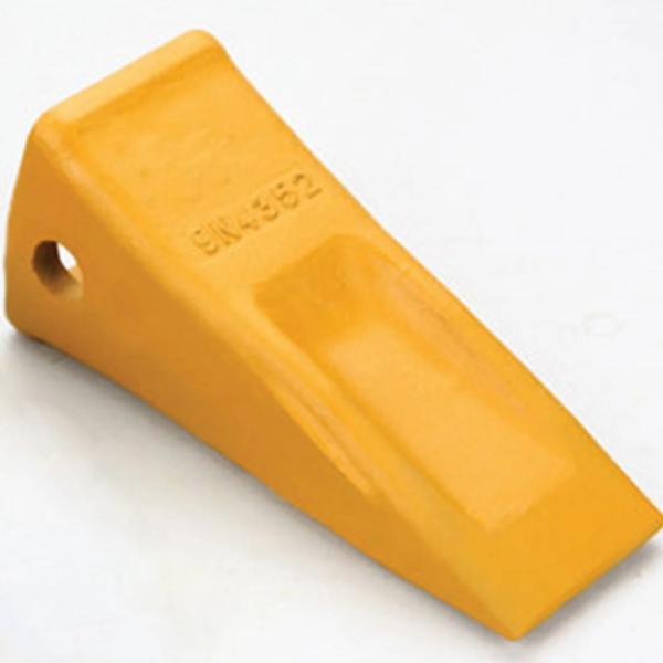 Quality 6.5 Inches Forged Bucket Teeth Daewoo 220 Tough Excavator Teeth Replacement for sale