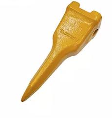 China Excavator Komatsu Bucket Tooth with HRC48-52 Hardness and Alloy Steel Material for sale