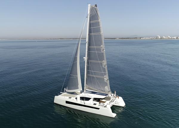 Quality Panoramic 55ft Sailboat Catamaran Sea Leisure Platform Spacious Flybridge Boats for sale