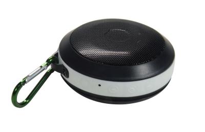 China Entregue o orador sem fio livre de Bluetooth com o Carabiner para o telefone/PC à venda
