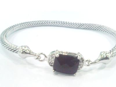 China (B-58)Petite Wheaton Bracelet with Black Onyx Classic Bracelets for sale