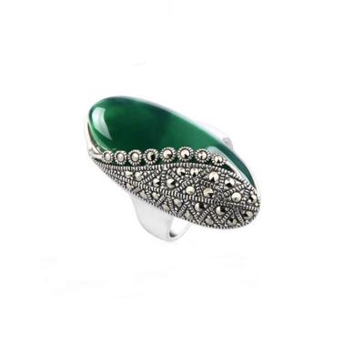 China Vintage Sterling Silver Ring with Oval Green Agate and Marcasite (R12283GREEN) for sale