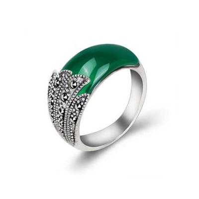 China Thai Vintage Sterling Silver Green Agate  Band Ring with Marcasite (R111701) for sale