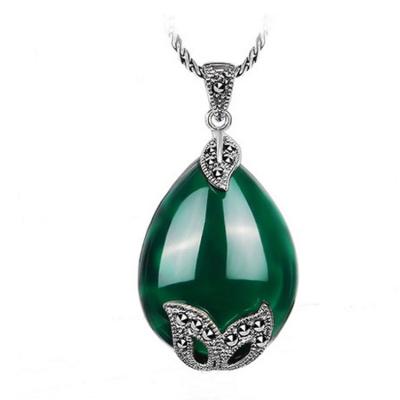 China Thai Silver Jewelry Green Agate with Marcasite Pendant Necklace (N12034GREEN) for sale