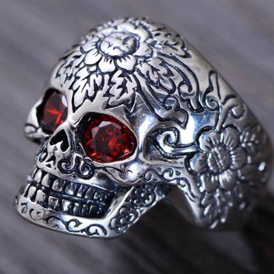 China Men Retro Jewelry Heavy Sterling Silver Skull Ring with Red Cubic Zircon (043352) for sale