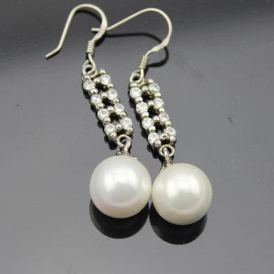 China Fashion 925 Silver White 10mm Simulated Shell Pearl Earrings (E47) for sale